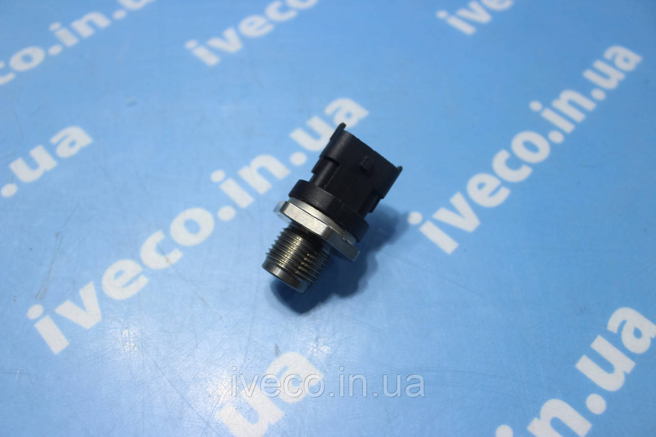 Датчик давления топлива Iveco Stralis Trakker NEW HOLLAND CASE ...