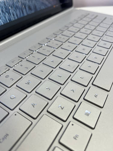 Купити Ноутбук Microsoft Surface Pro 15" 4K GTX 1060 6Gb i7-8650U Ram ...