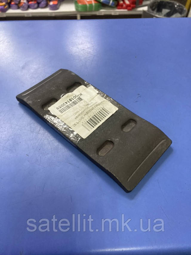 Купить Накладка задней рессоры ЗИЛ-130,НефаЗ(под стрем.)(под 2 кокса ...