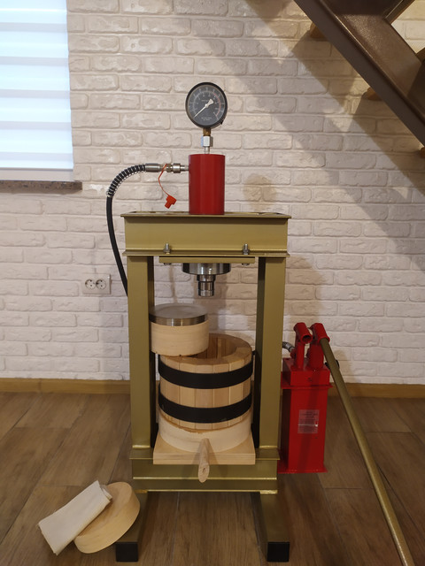 Прес для олії 30/50/100 тонн замовити у компанії Press Forma Rivne