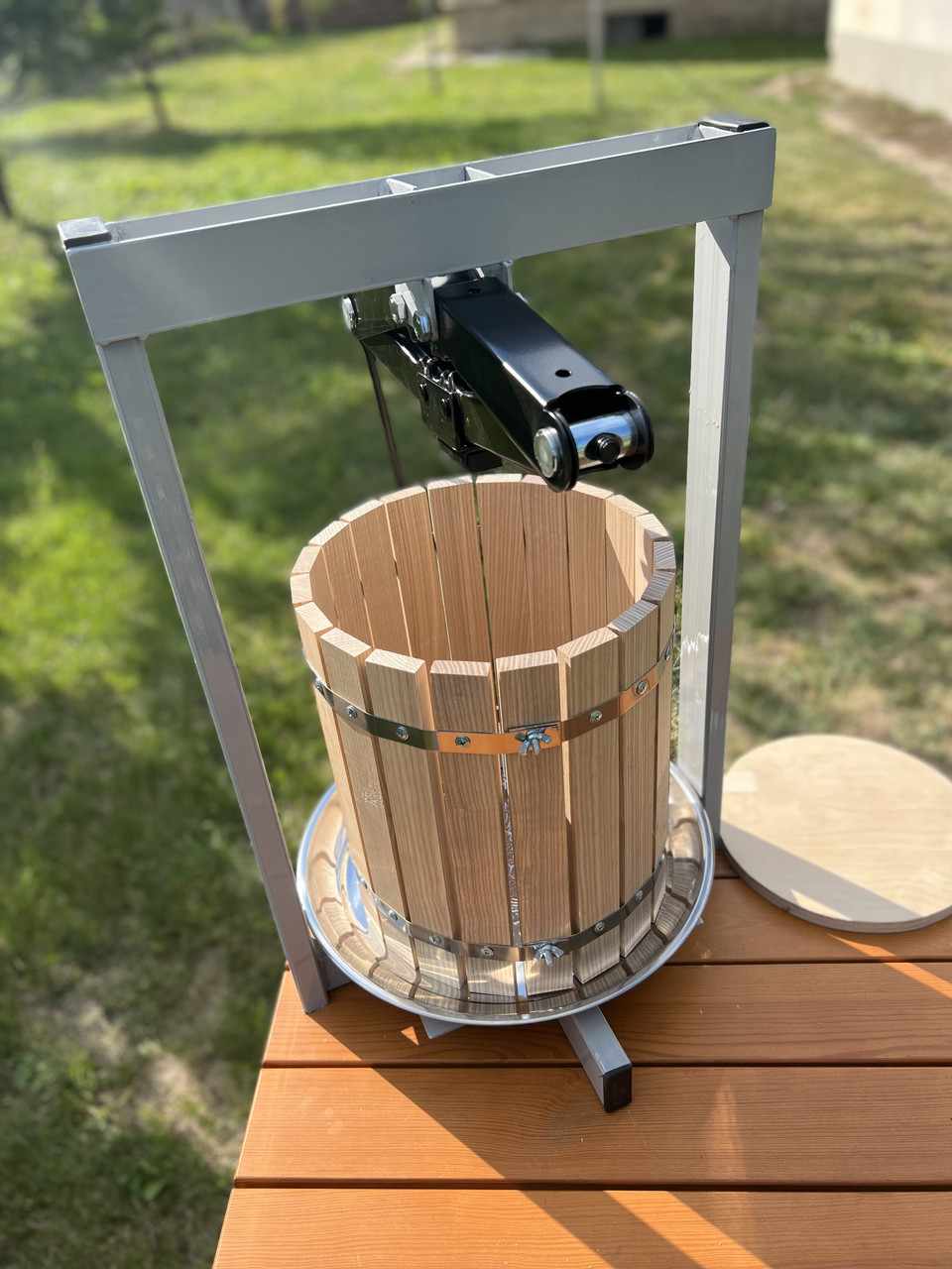 Прес ручний для віджимання, соку, яблук,винограду.Настільний 20 л (ID ...