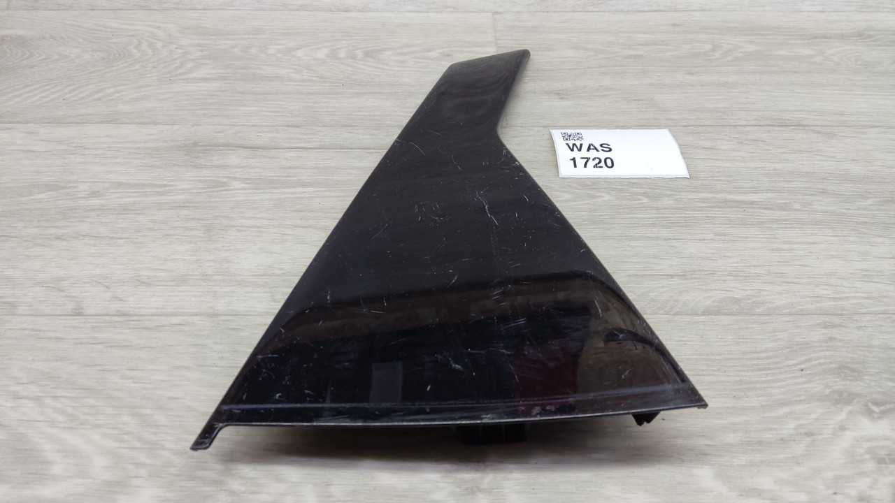 Молдинг накладка трикутник двері дверки задній правий Hyundai Tucson ...