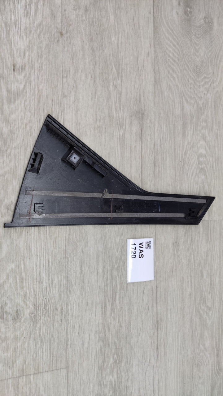 Молдинг накладка трикутник двері дверки задній правий Hyundai Tucson ...