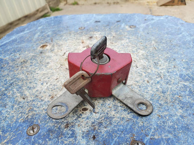 Замок зажигания в сборе мотоцикла ИЖ Планета 5 ИЖ юпитер 5 идеал СССР ...