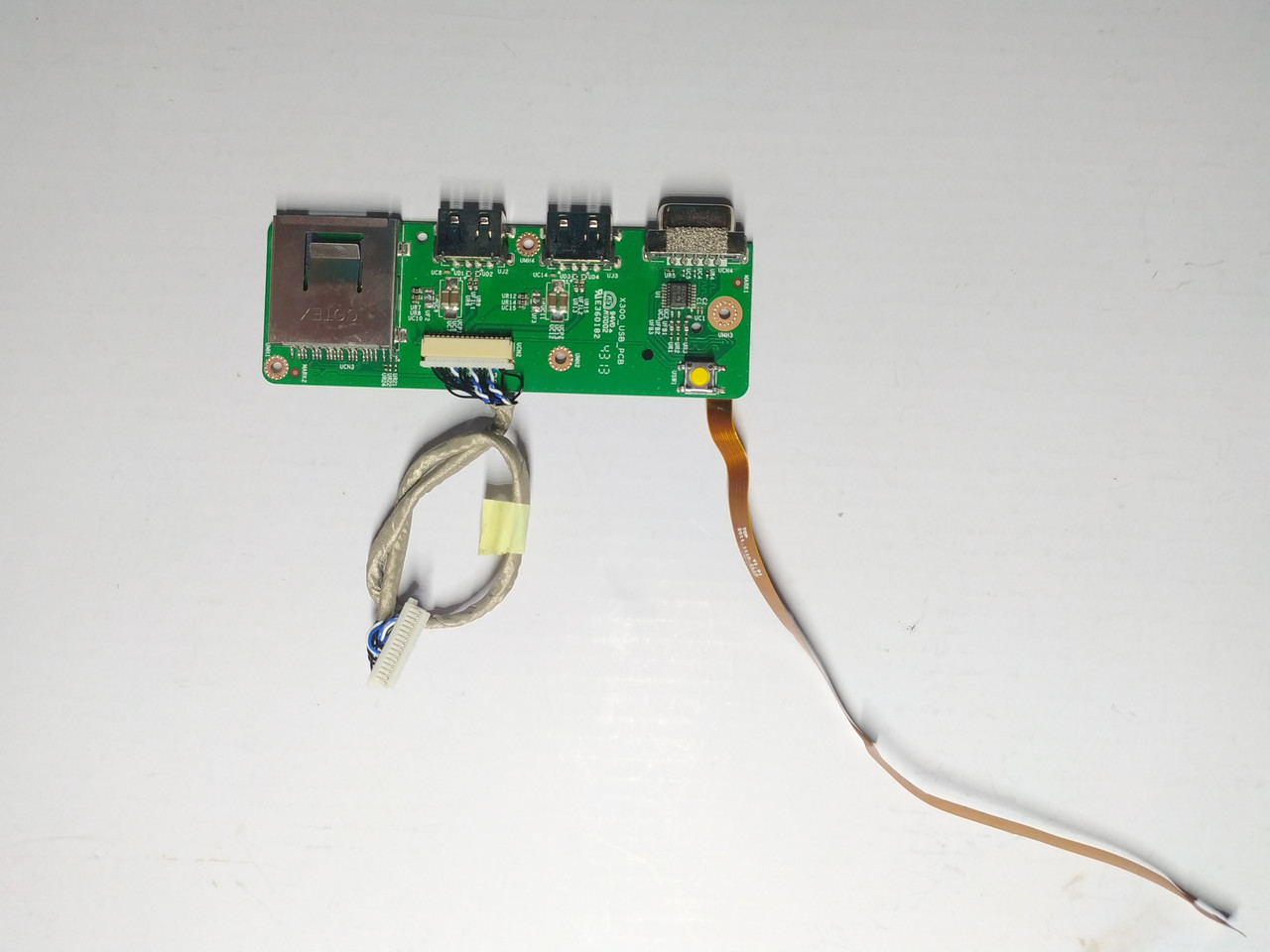 Доп. плата Terra Mobile UltraBook 1450 Плата USB, VGA, Card Reader бу ...