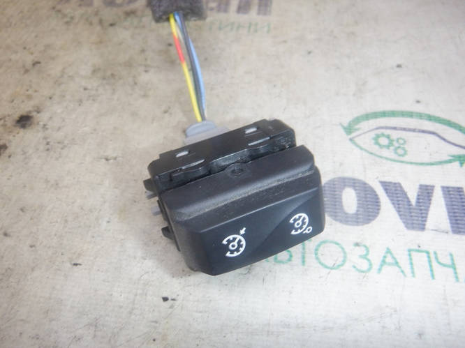 Купити Кнопка круїз - контролю Renault MEGANE 3 2009-2013 (Рено Меган 3 ...