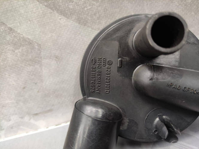 Купити Клапан PCV вентиляції картерних газів/редукційний клапан ...