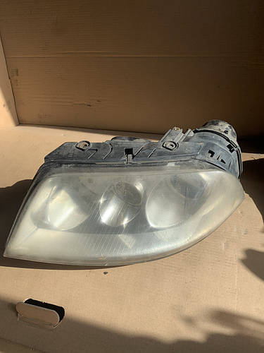 Фара передня ліва Volkswagen Passat b5+ (ID#1850813618), цена: 1000 ...