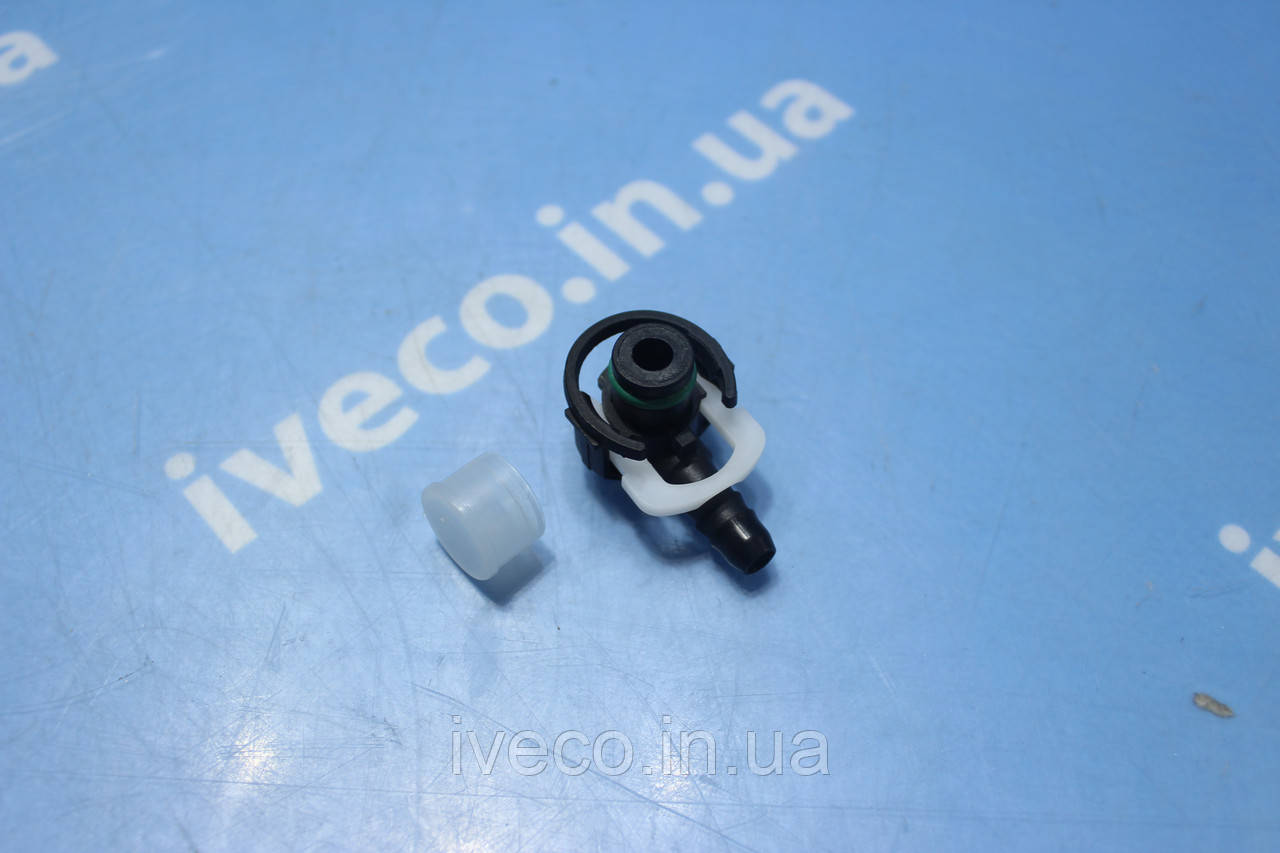 Конектор паливної трубки Iveco EuroCargo 4897808 4897809 4897807 ...