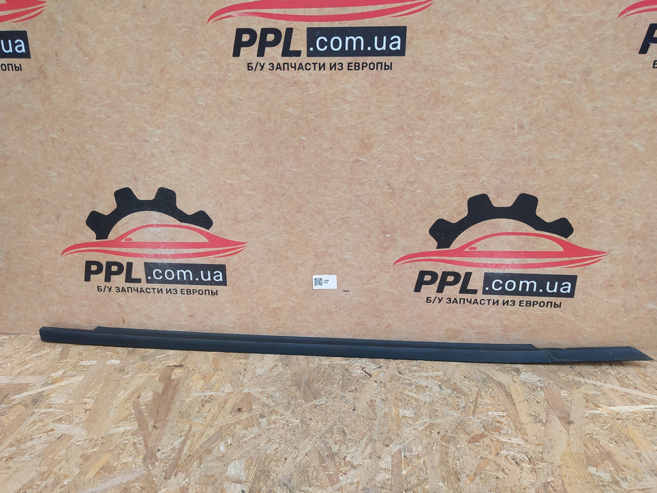 Alfa Romeo 159 2005-2011 Уплотнитель Стекла Двери Передней Правой ...