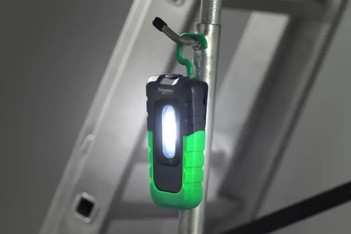 Купить Фонарик карманный Schneider Electric Thorsman LED 1,5 А/ч 3W 3 ...