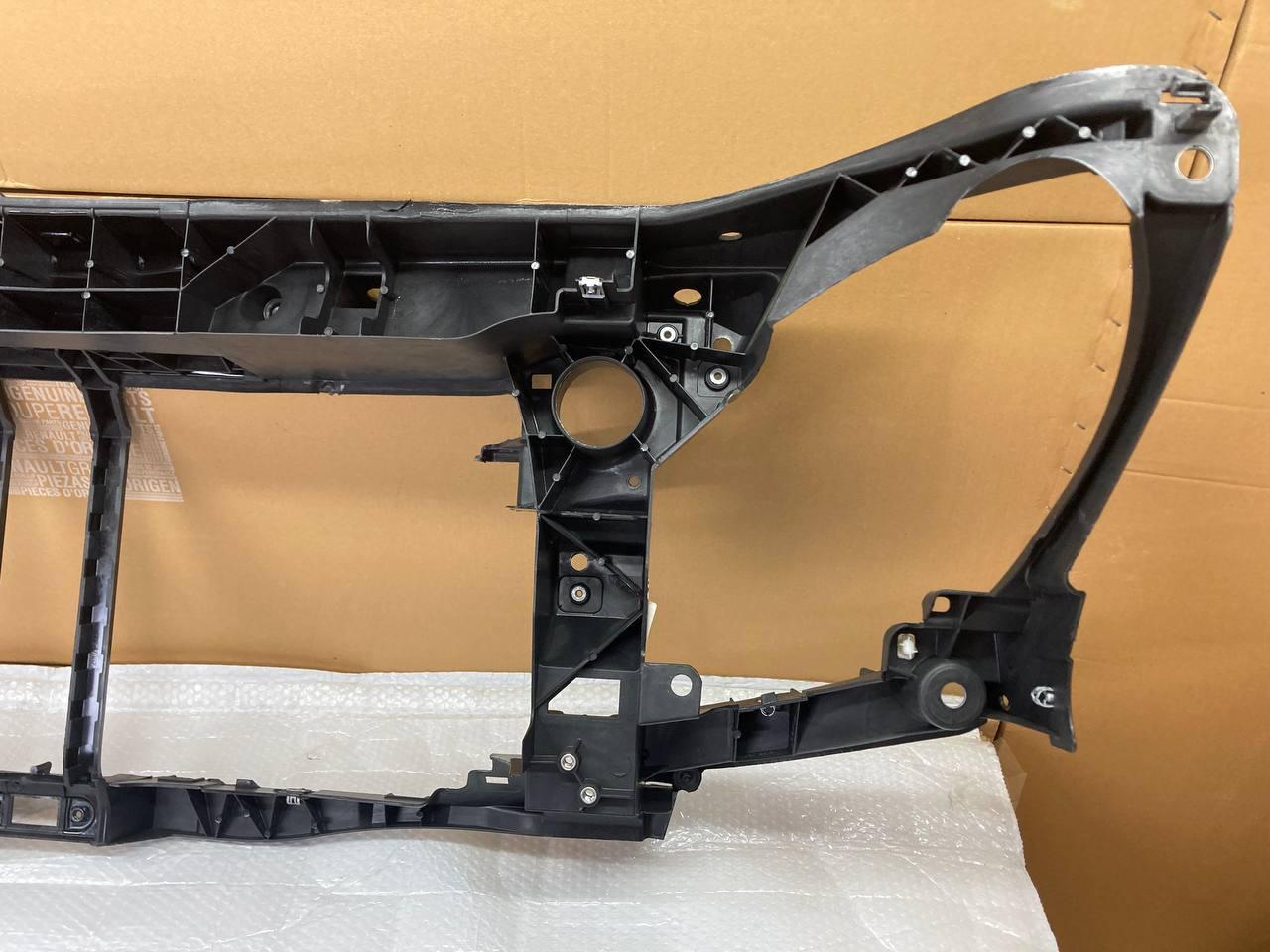 Купить Панель передняя (телевизор) на Renault Master 3 (Рено Мастер 3 ...