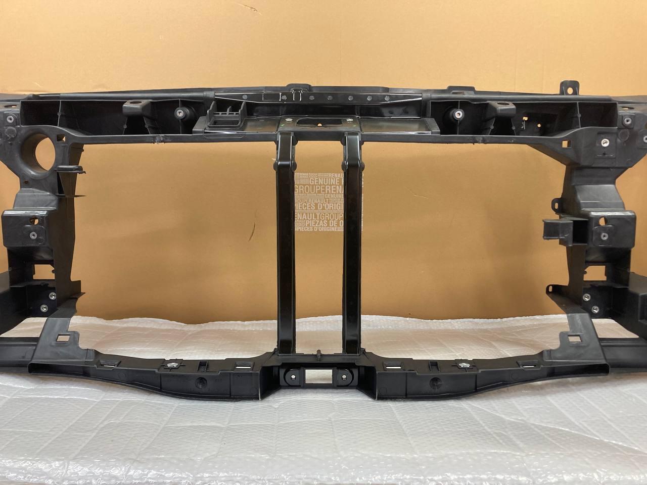 Купить Панель передняя (телевизор) на Renault Master 3 (Рено Мастер 3 ...