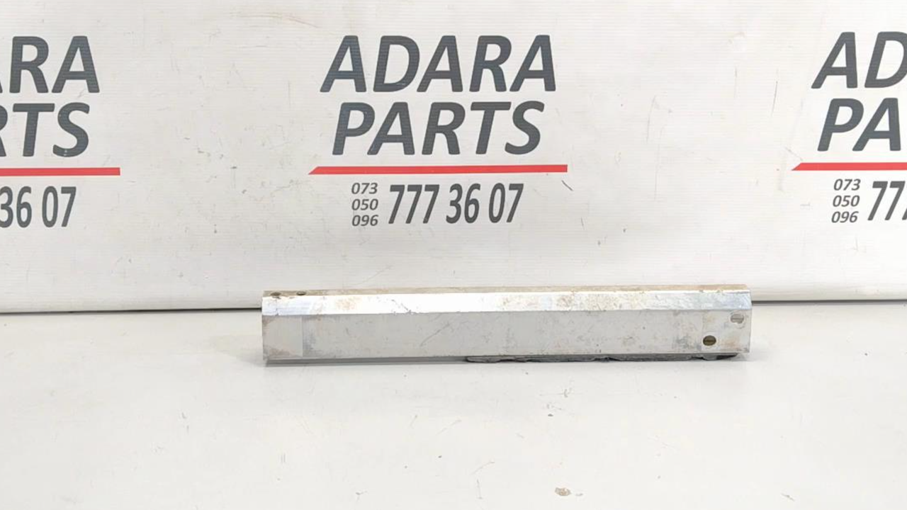 Купити Підсилювач планки телевізора нижній передній лівий для Infiniti ...