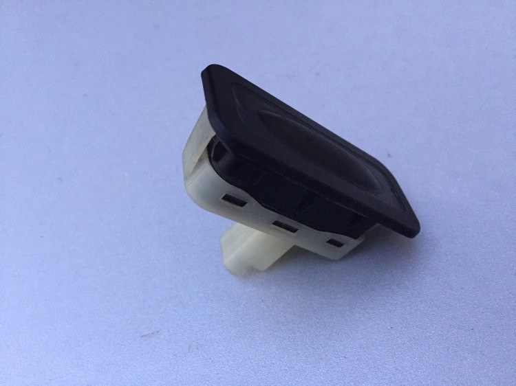 Кнопка відкривання кришки багажника Renault Megane III 8200385515 (ID ...