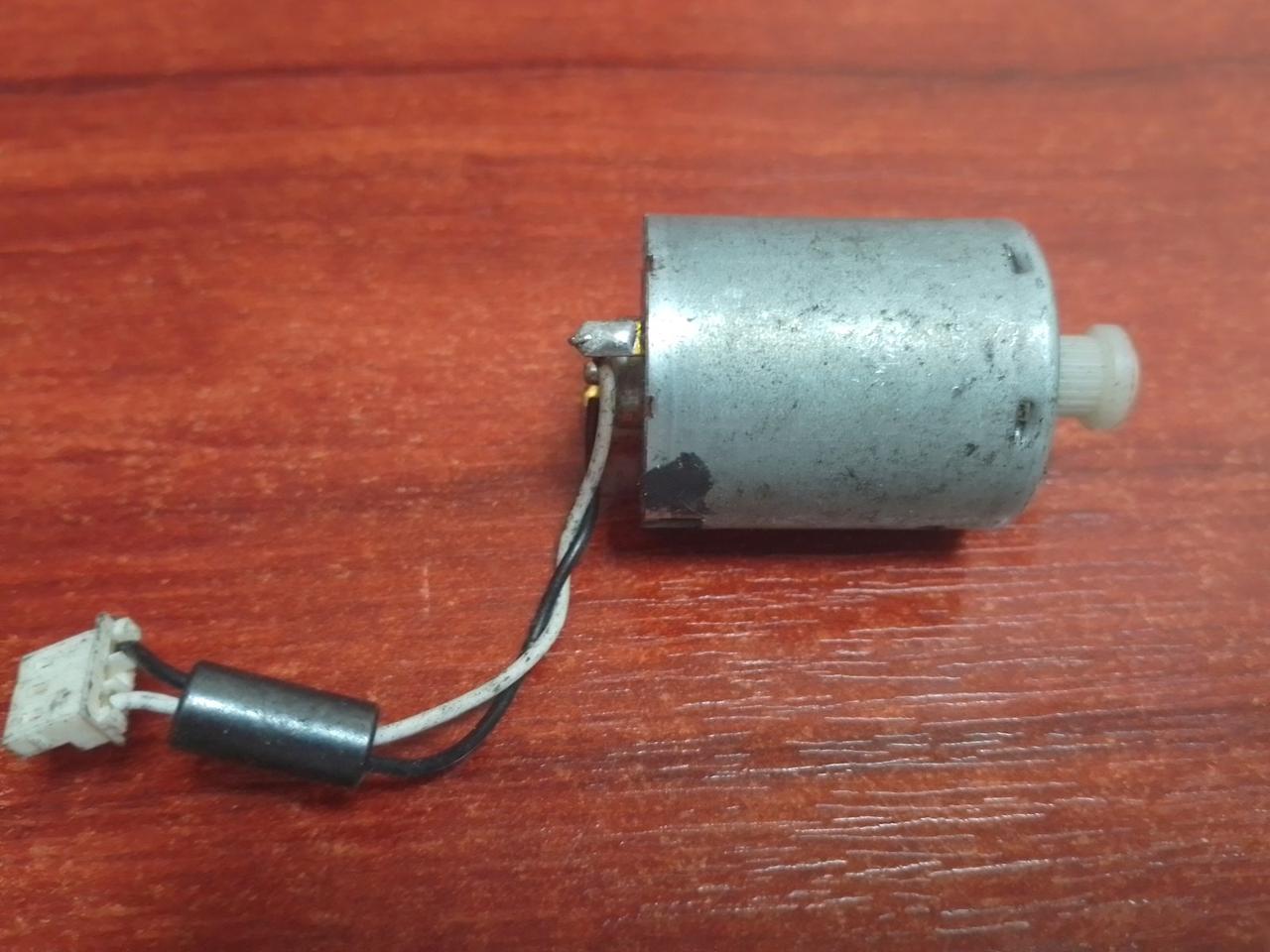 Мотор постоянного тока C9045-60001 для HP DeskJet 3835 Printer HP ...