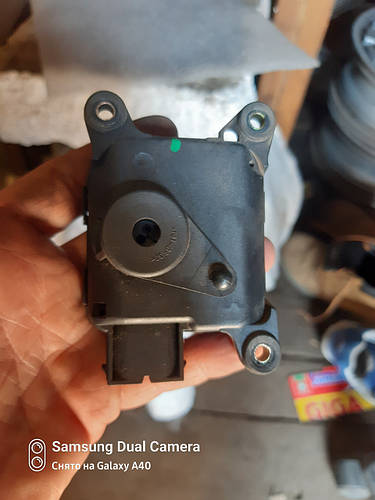 Купить Моторчик заслонки печки астра g Bosch behr opel astra zafira ...