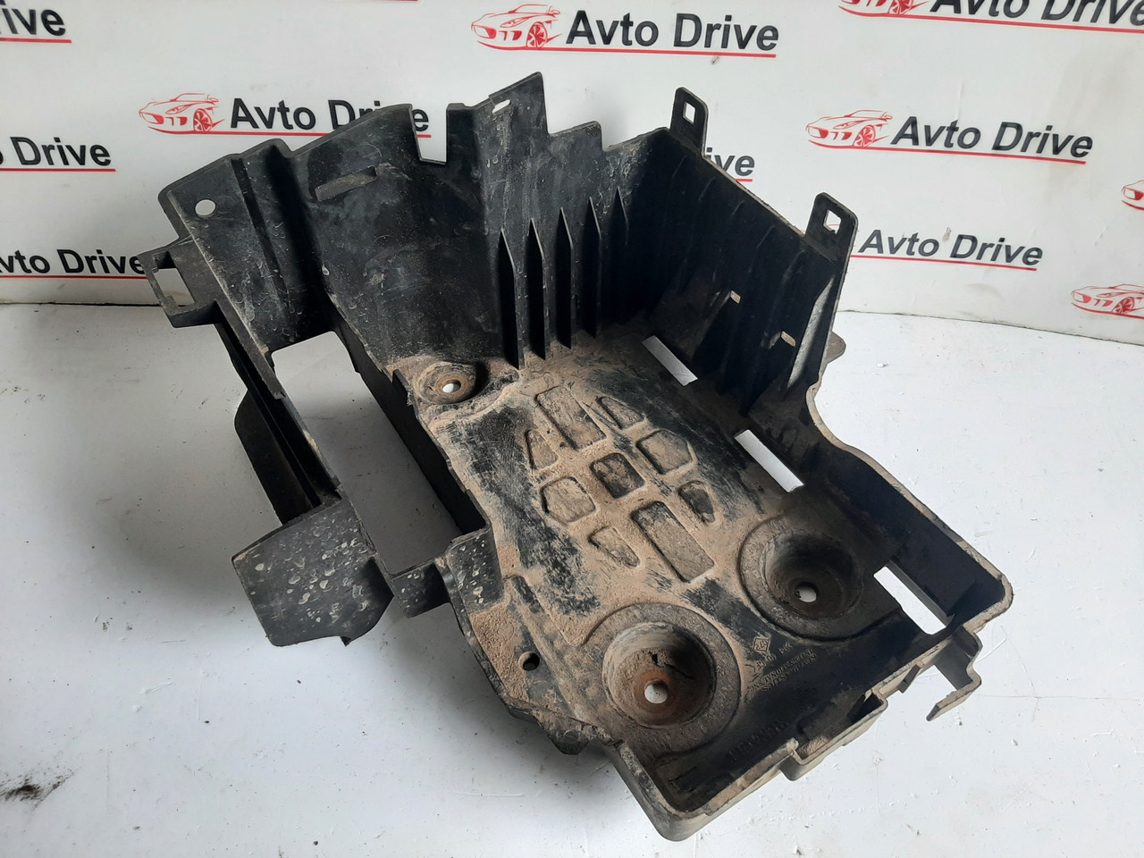 Площадка под аккумулятор Renault Laguna 2 2000-2007 год 8200183327 (ID ...