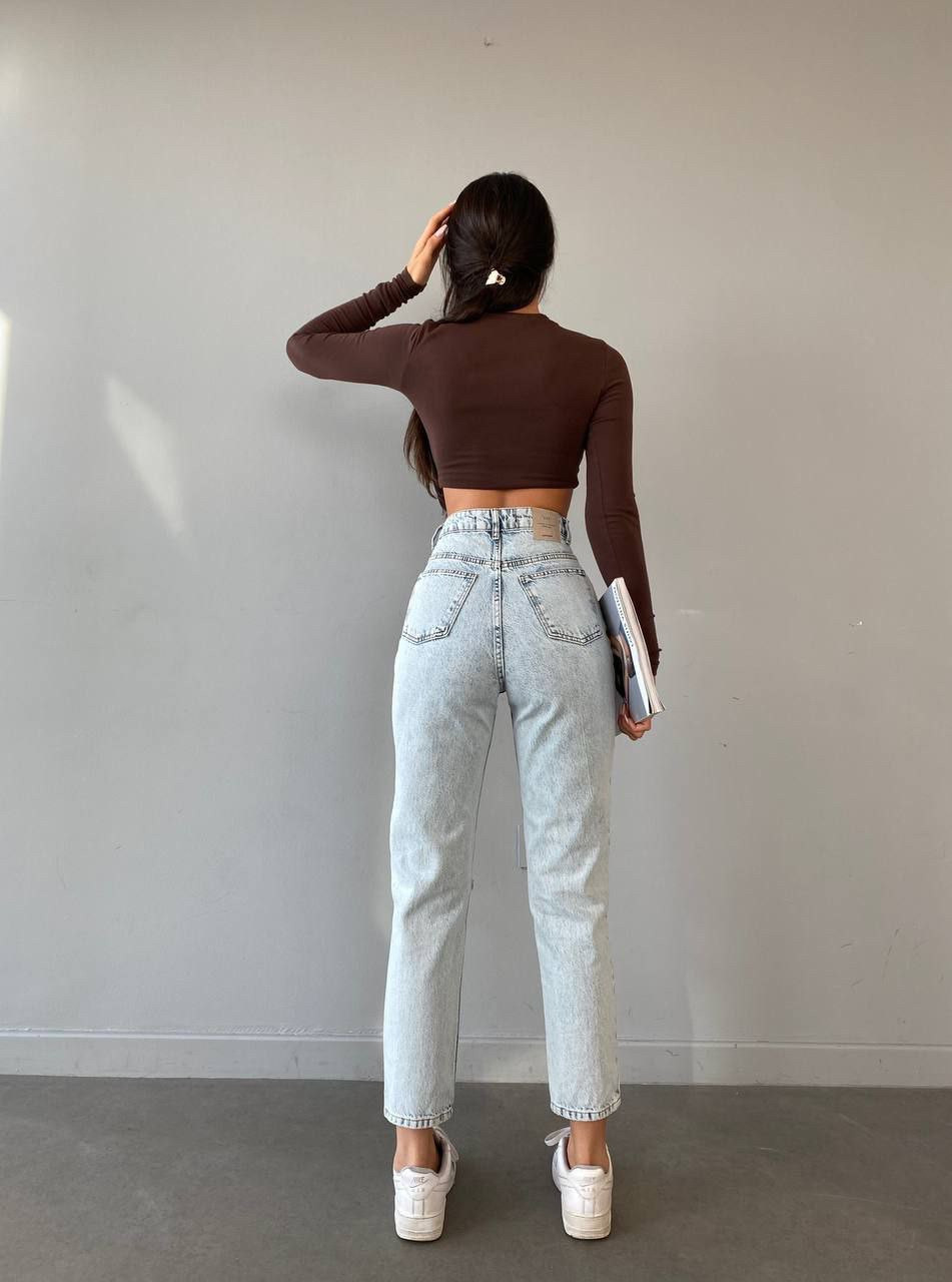 Купити Рвані джинси МОМ в світло блакитному кольорі ціна 1330 ₴ Prom Ua Id 1862077992