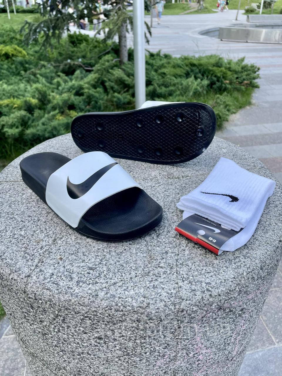 Тапки від Nike чорні з білим (ID#1863855098), цена: 540 ₴, купить на ...