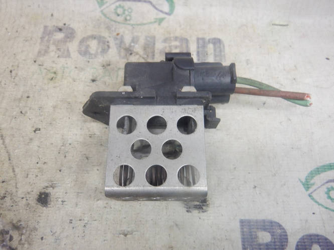 Резистор вентилятора охлаждения Renault CLIO 3 2005-2012 (Рено Клио 3 ...