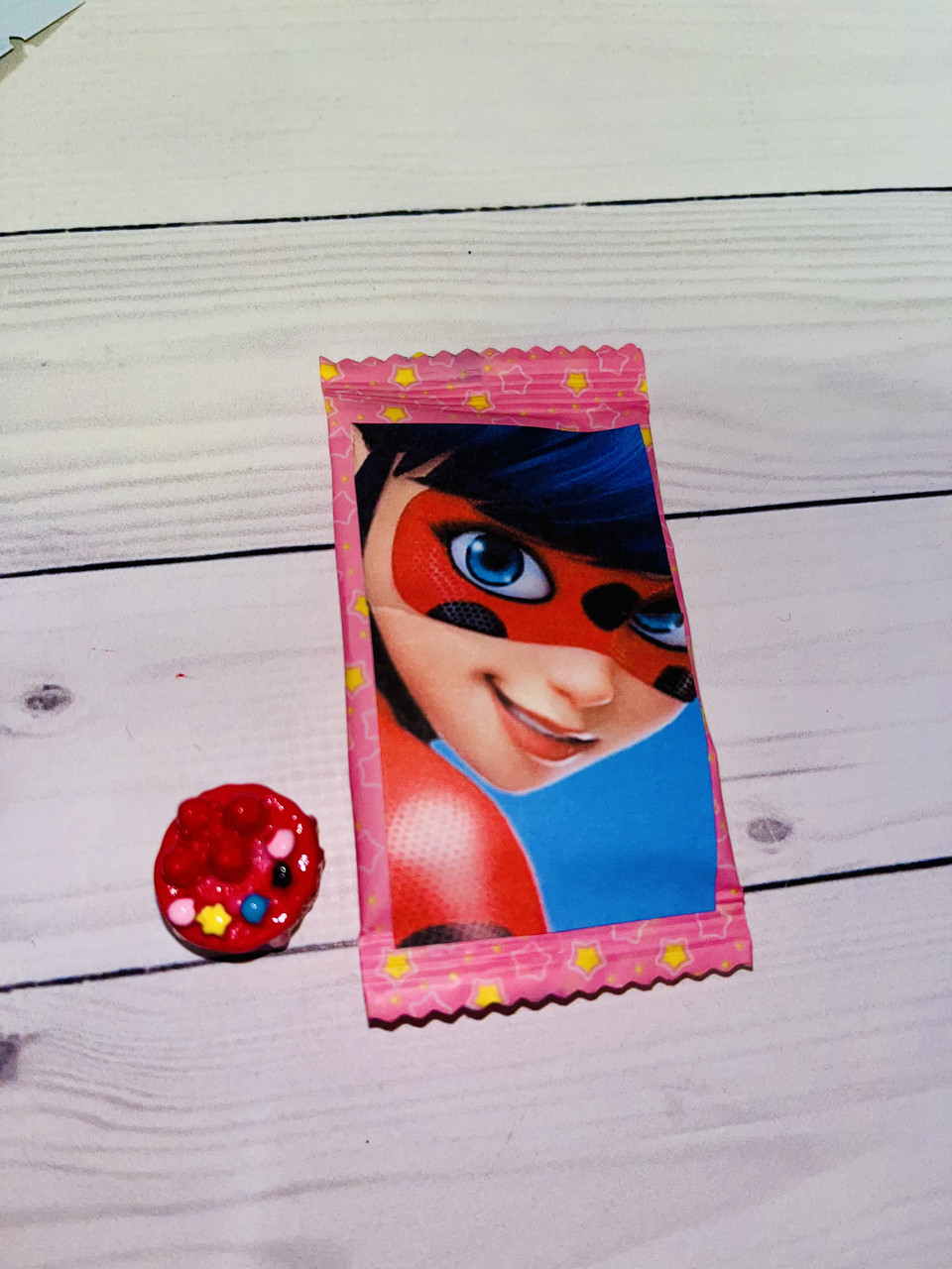 Купити Леді Баг та Супер кіт кіндер сюрприз з талісманами, ціна 759 ...