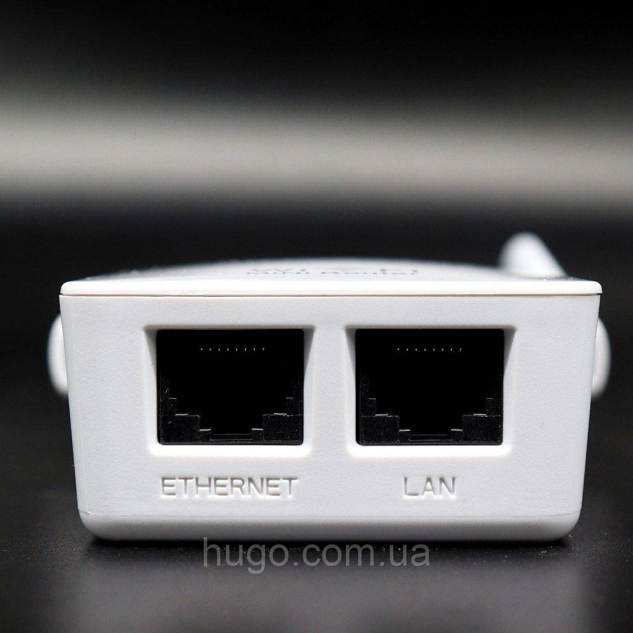 Усилитель WiFi сигнала с 4-мя встроенными антеннами, питание 220V, до ...