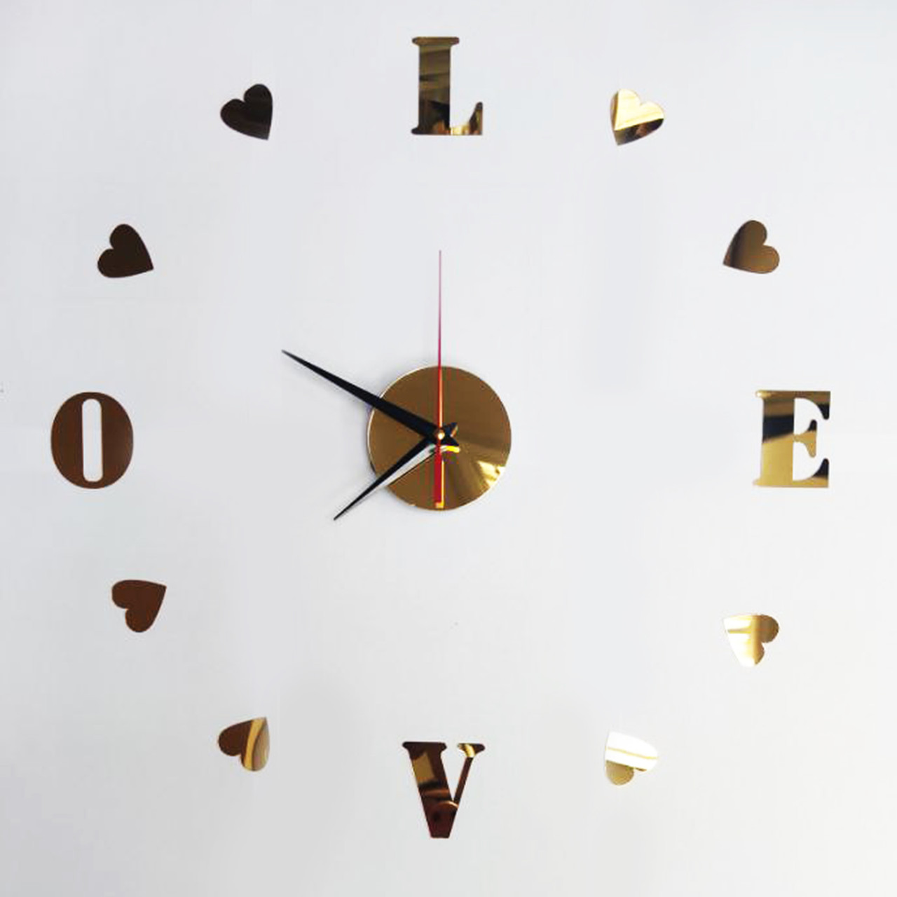 Настенные часы с зеркальным 3d эффектом Switch необычные настенные часы стикеры диаметр 50 см