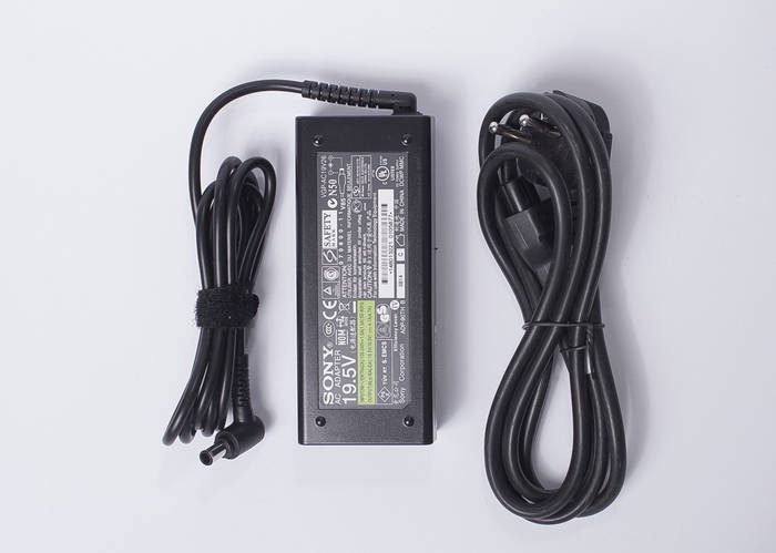 Купити Оригінальний блок живлення (зарядний пристрій) для ноутбука Sony ...