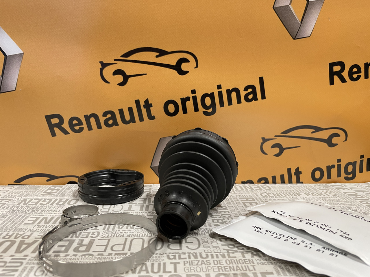 Буфер (відбійник) амортизатора заднього Рено Duster Код: 397958869R ...