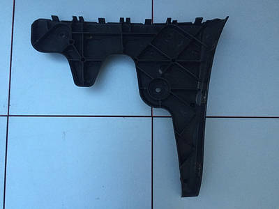 Кронштейн заднего бампера Audi A6 | Сравнить цены и купить по акции со ...