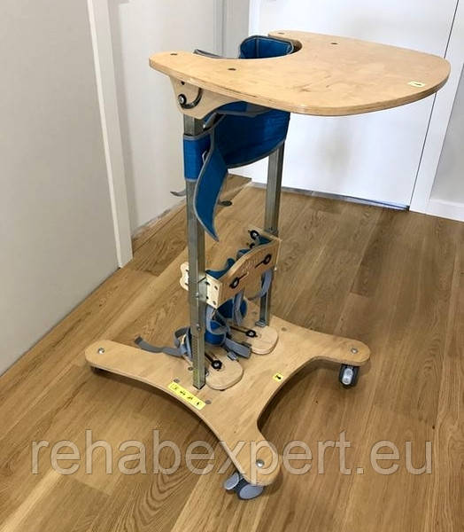 Статический вертикализатор AkcesMed SMART Stander Size 2: продажа, цена ...