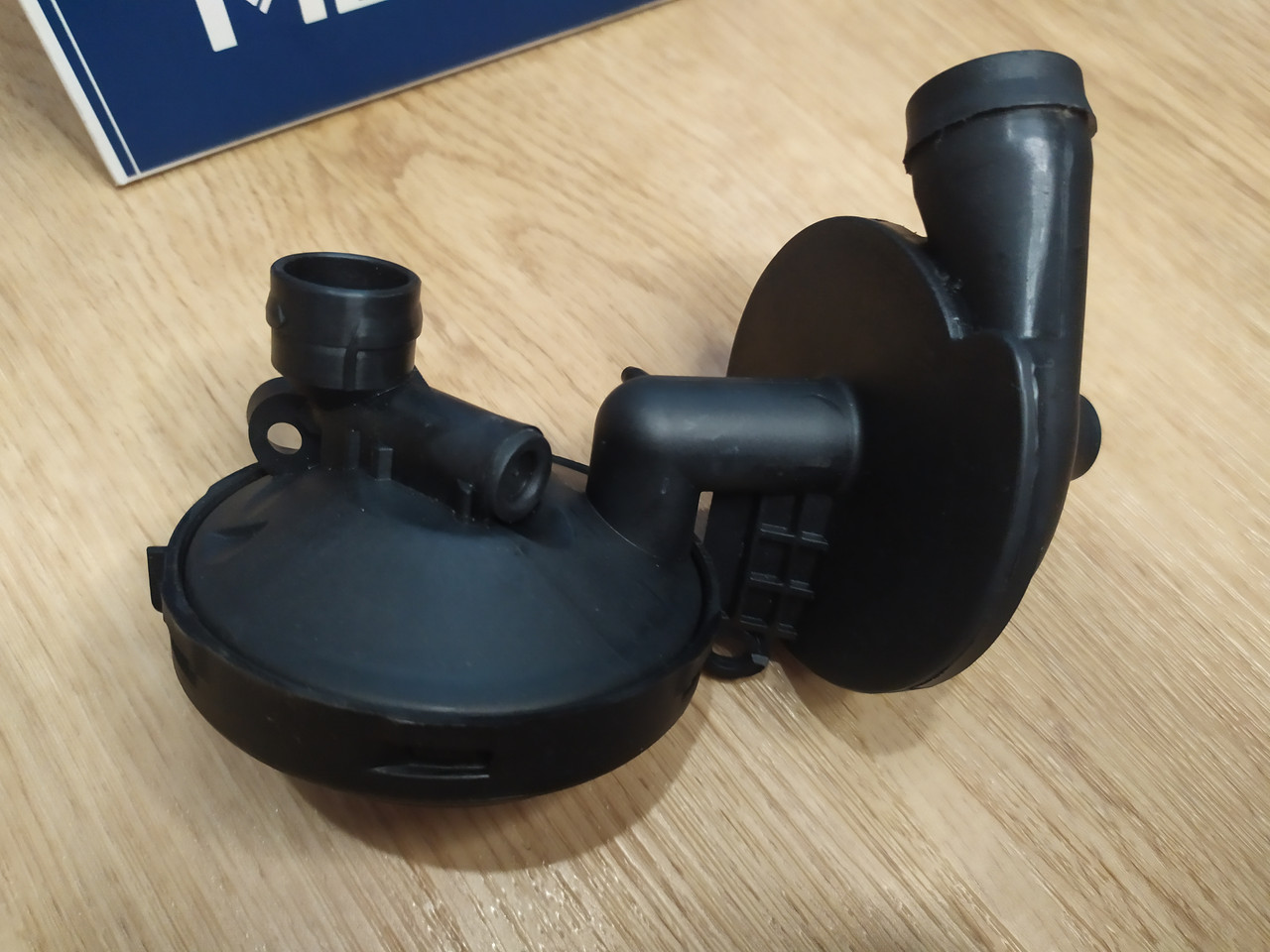 Клапан вентиляції картерних газів (квкг) M52 B20, M54 B22/B25/B30 ...