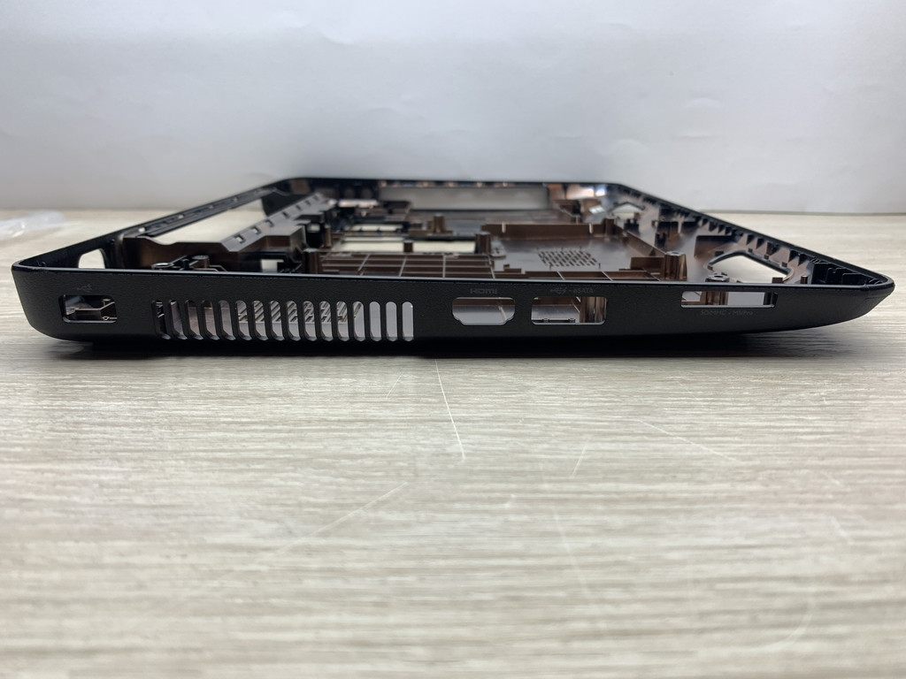 Купить Dell Inspiron N5110 M5110 Корпус D (нижняя часть корпуса) новый ...