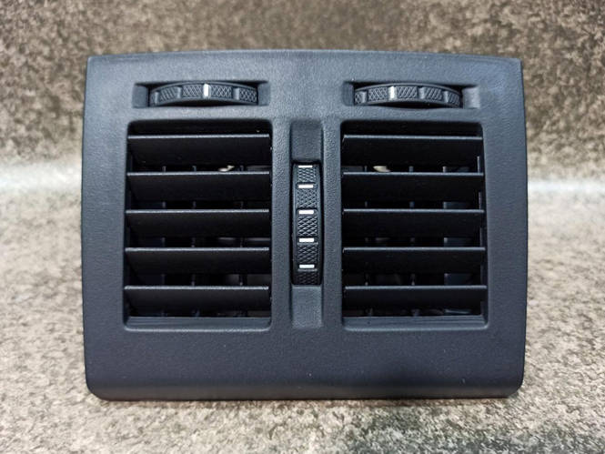 Дефлектор задний в подлокотник 1Z0819203 Новый Шкода Октавия А5 Скаут ...