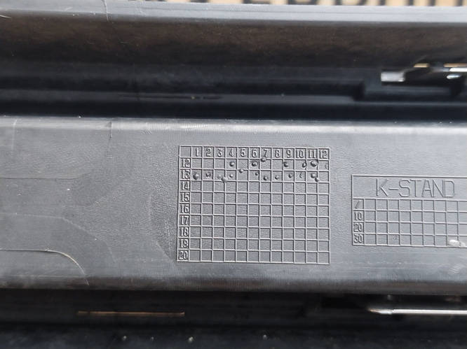 Купить Ford Fiesta Mk7 2013-2019 решетка радиатора C1BB-17B968-A, цена ...