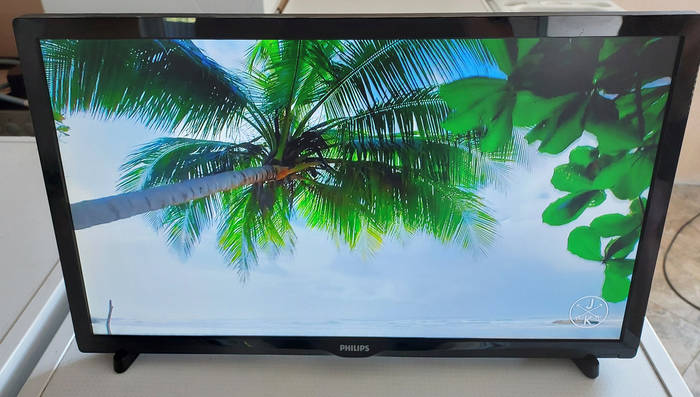 Купити Телевізор 22 дюйми Філіпс Philips 22PFT4000/12 чорний серія 4000 ...