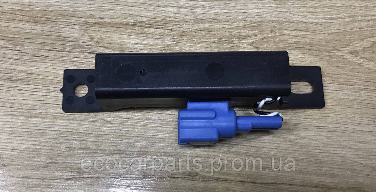Антенна беспроводного замка Nissan Leaf 2013- 285E5-1FA0A , 285E4-C997A ...