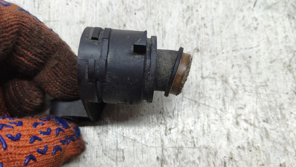 Трубка охладителя egr егр Опель Инсигния, Opel Insignia 2.0 CDTI 2009 ...