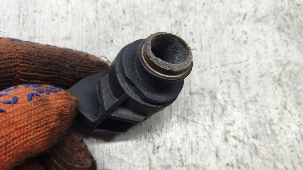 Трубка охладителя egr егр Опель Инсигния, Opel Insignia 2.0 CDTI 2009 ...