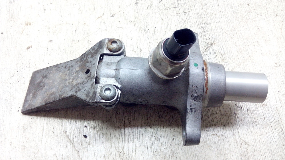 Купити Головний гальмівний циліндр Мерседес ДЖІЕЛ, Mercedes GL W164 ...