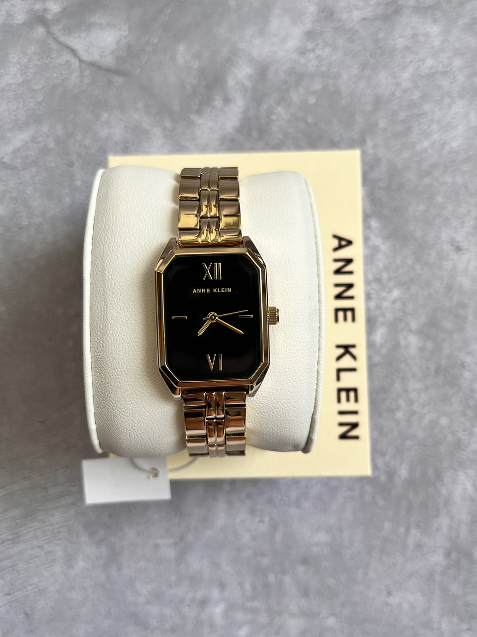 Are Calvin And Anne Klein Related Best Sale