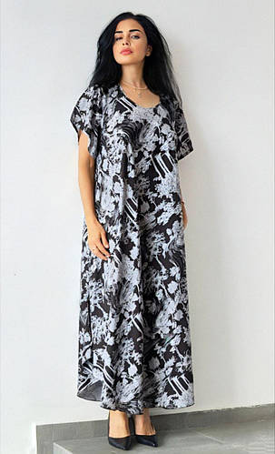 Купить Длинное батальное платье с короткими рукавами с цветочным принтом черное недорого, цена ...