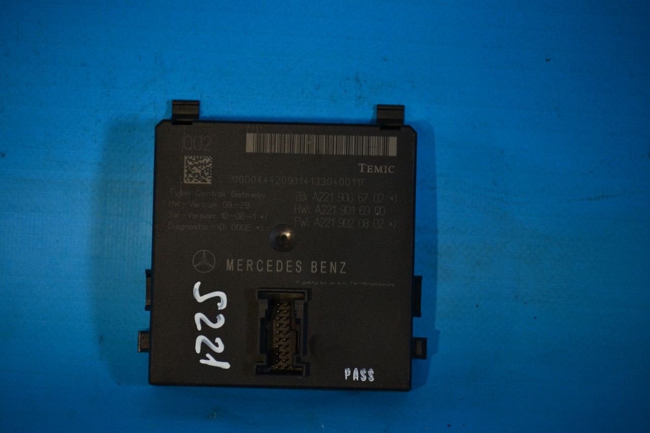Купить Центральний модуль управления шлюзом ОЕ компьютер Mercedes-Benz ...