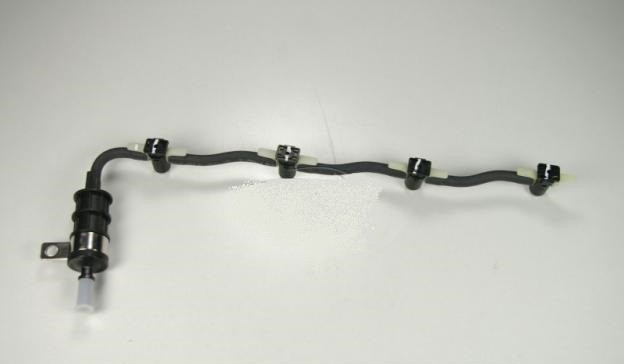 Трубка обратки топлива 2.0 DCI OPEL Vivaro 00-14 (ОПЕЛЬ ВИВАРО ...