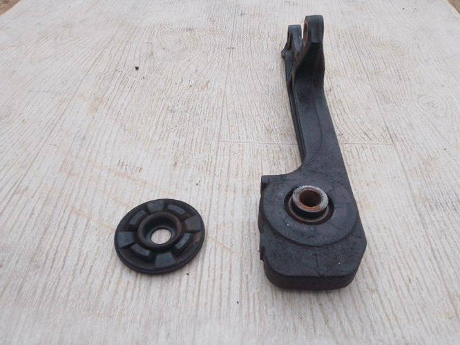 Кронштейн редуктора Toyota Land Cruiser Prado 120 02-09 4.0 1GR-FE ...