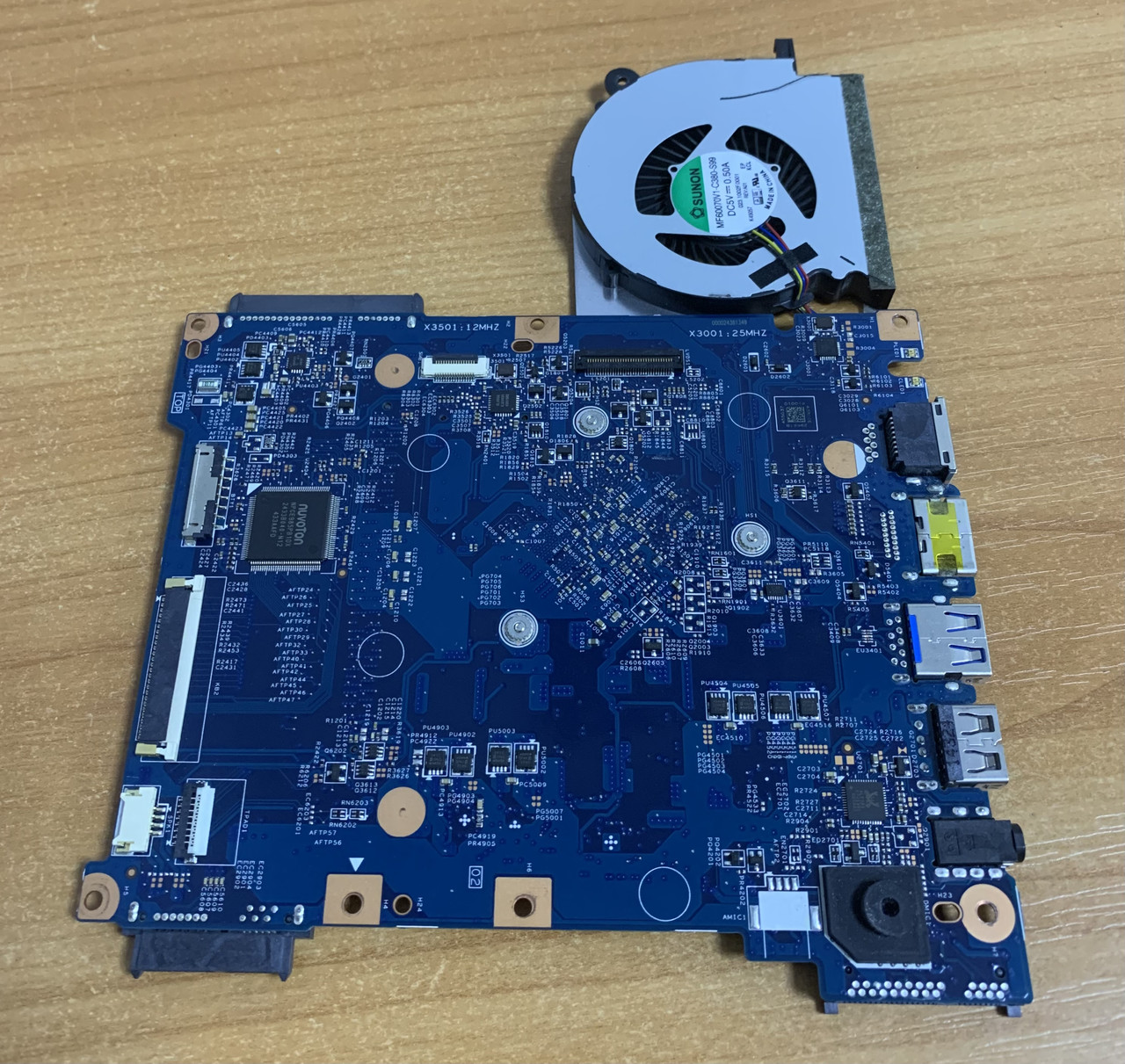 Купить Б/У Материнская плата Acer ES1-512, ES1-531, Intel Celeron N2920, SR1SF, UMA, EA53-BM ...