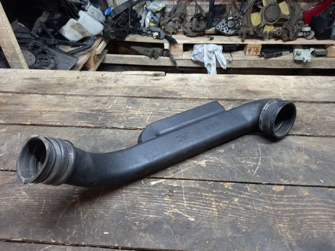 Повітряний патрубок мерседес 210 (ID#1883152408), цена: 300 ₴, купить ...