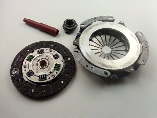 Купить Сцепление в сборе Logan 1.6, RENAULT (7701477017) D200 мм, цена ...