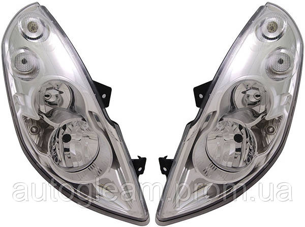 Фара Renault Master 2010+ ліва, ціна: 6808 ₴, купити на Prom.ua